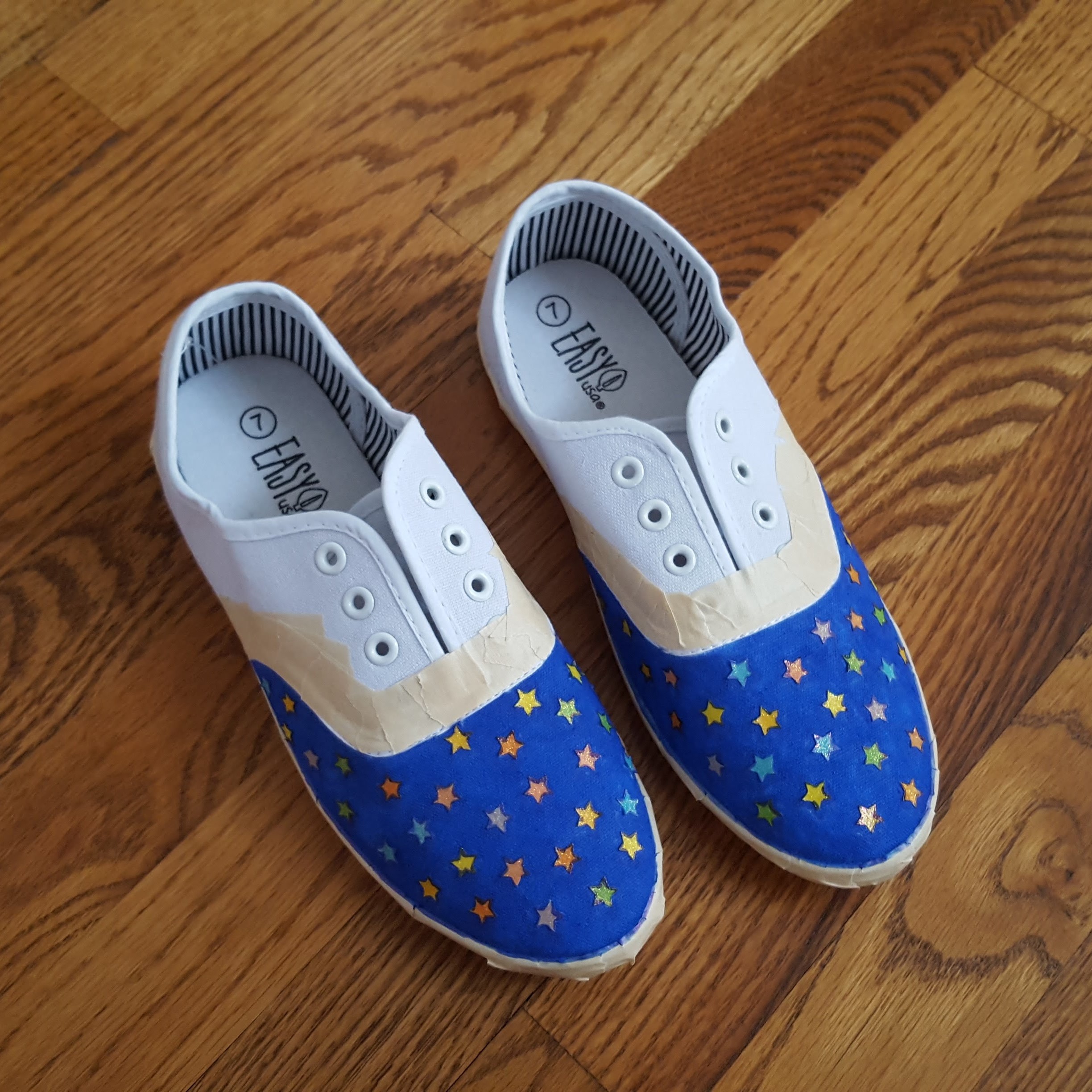 3f – repeat with other shoe – Team Colors By Carrie