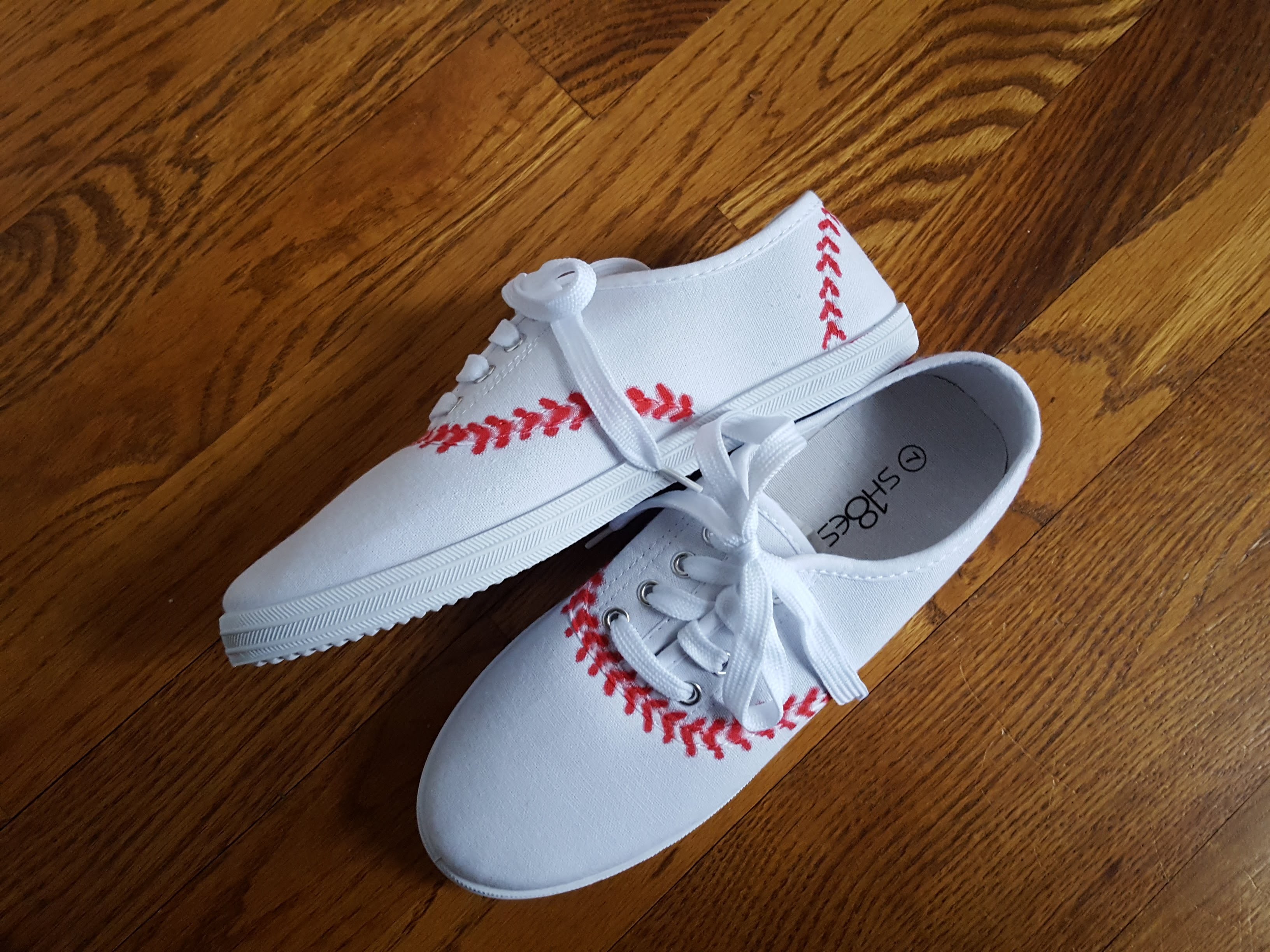 How to Create Cute Baseball Shoes in Less Than 10 Minutes – Team Colors ...