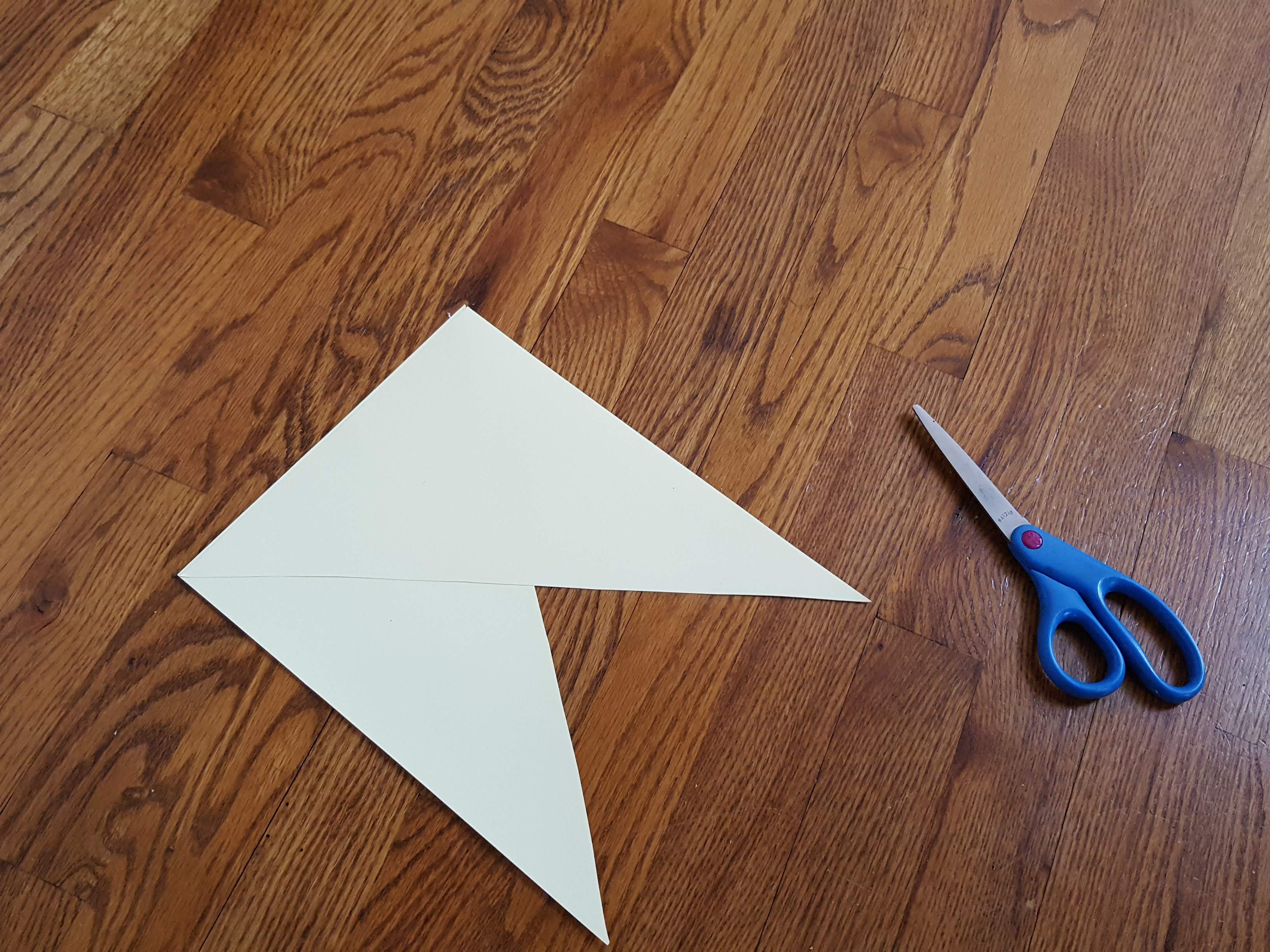 How to Make a Super Easy Paper Flag Garland – Team Colors By Carrie
