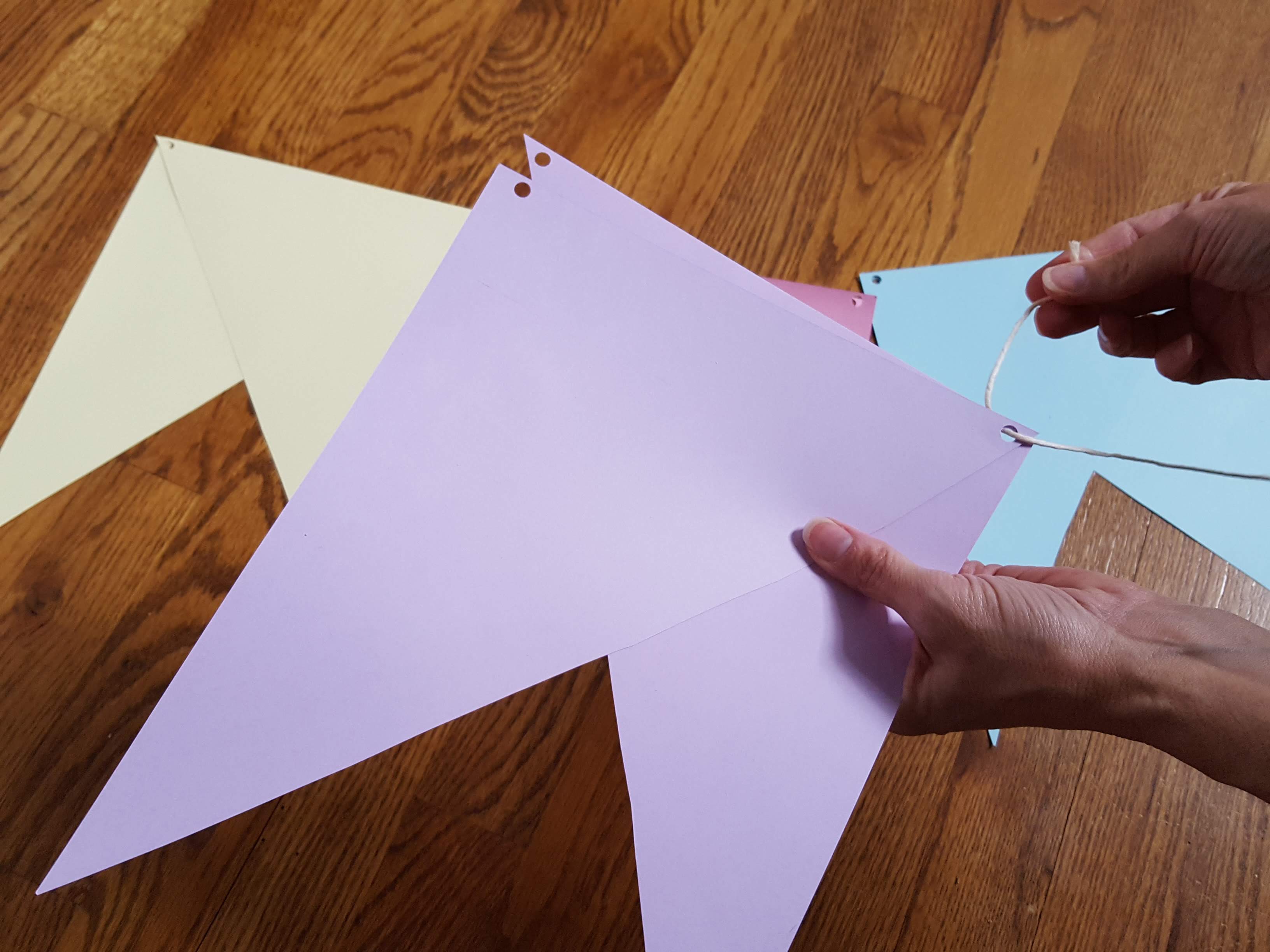 How to Make a Super Easy Paper Flag Garland – Team Colors By Carrie