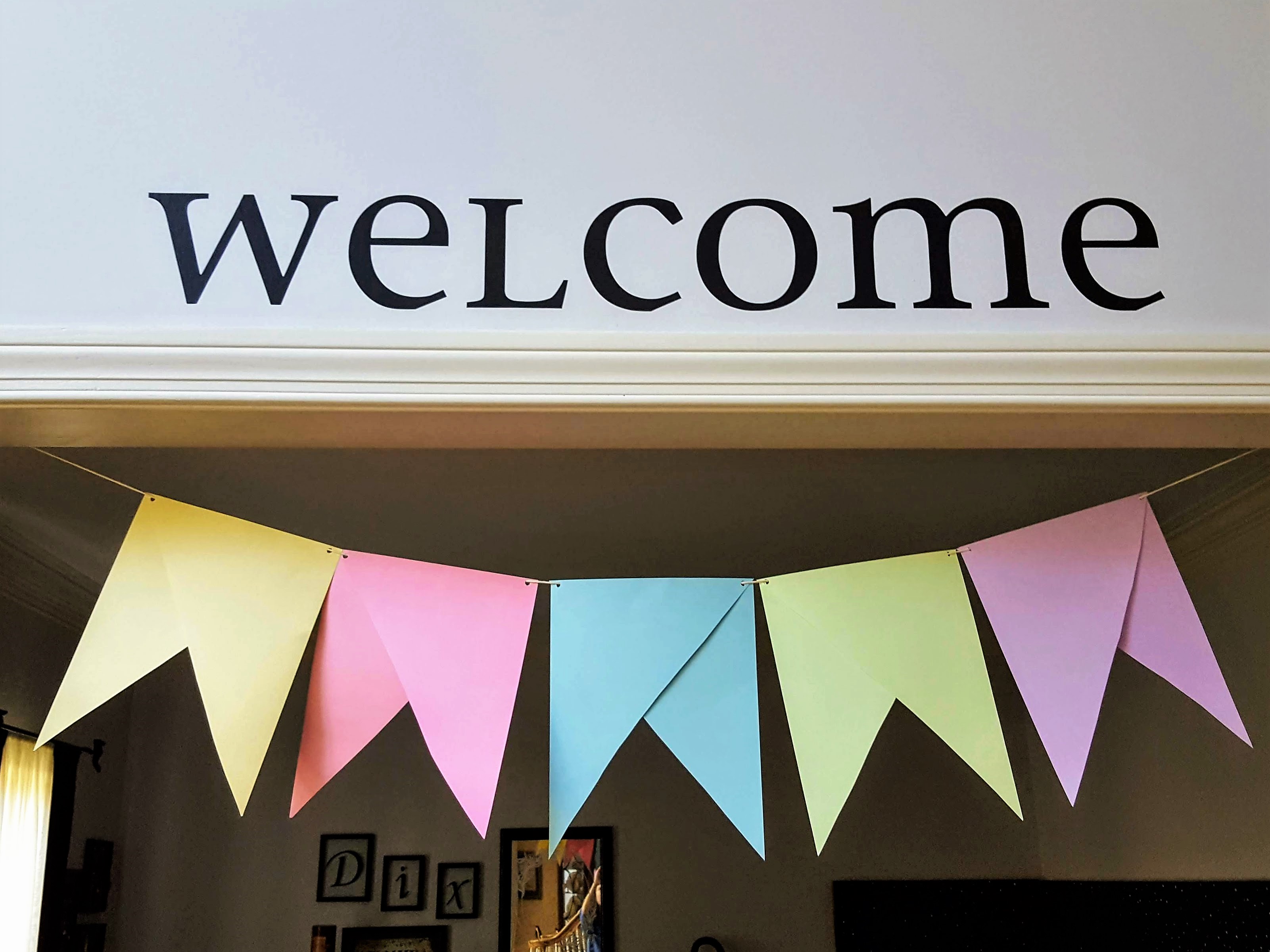 How to Make a Super Easy Paper Flag Garland – Team Colors By Carrie