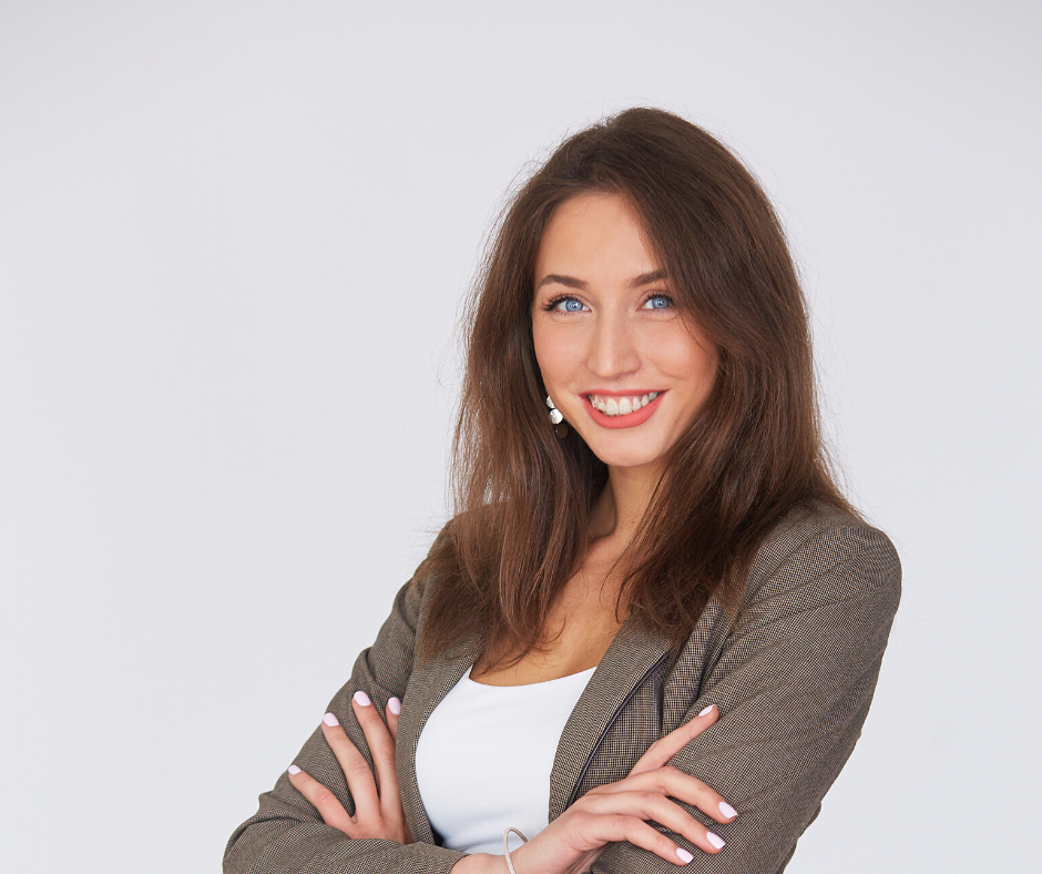 4 Tips To Look Your Best For Virtual Meetings – Team Colors By Carrie